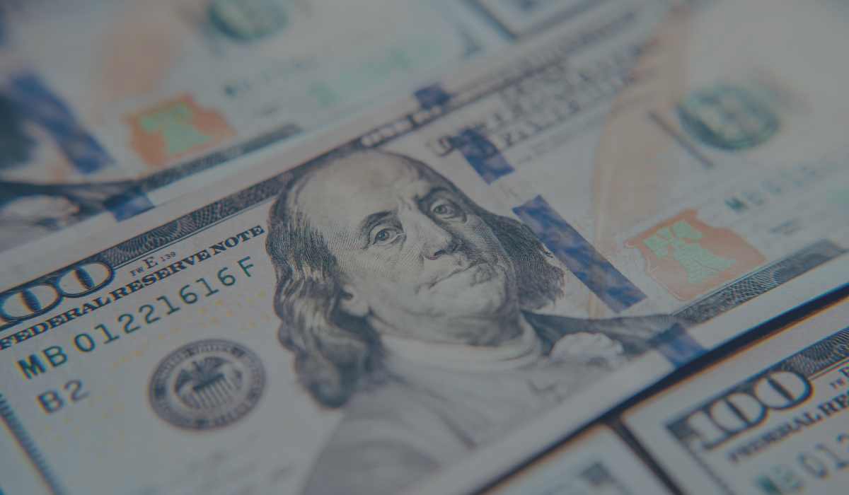 Así Puedes Invertir en Dólares en Colombia [Actualizado]